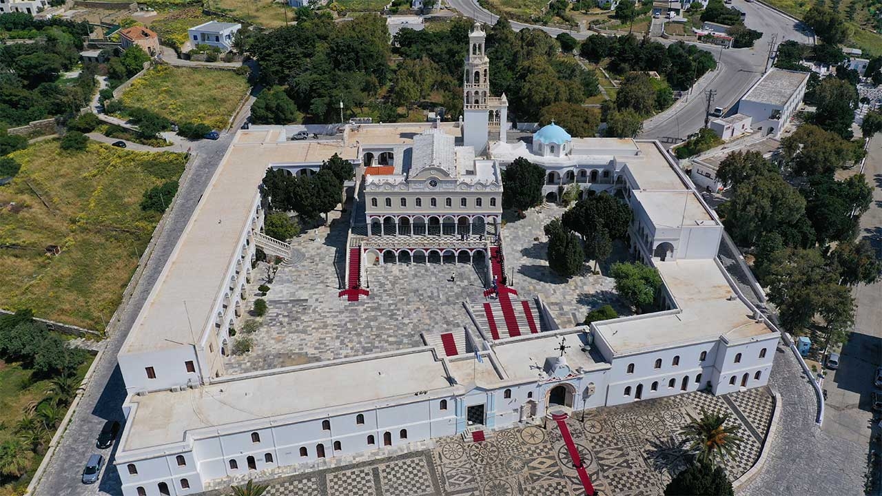 Η ανανεωμένη Πινακοθήκη του Π.Ι.Ι.Ε. Τήνου